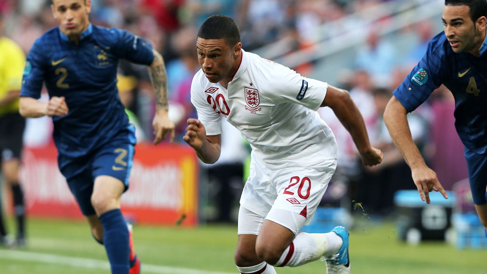 Oxlade-Chamberlain 'honoured' | Football News | Sky Sports