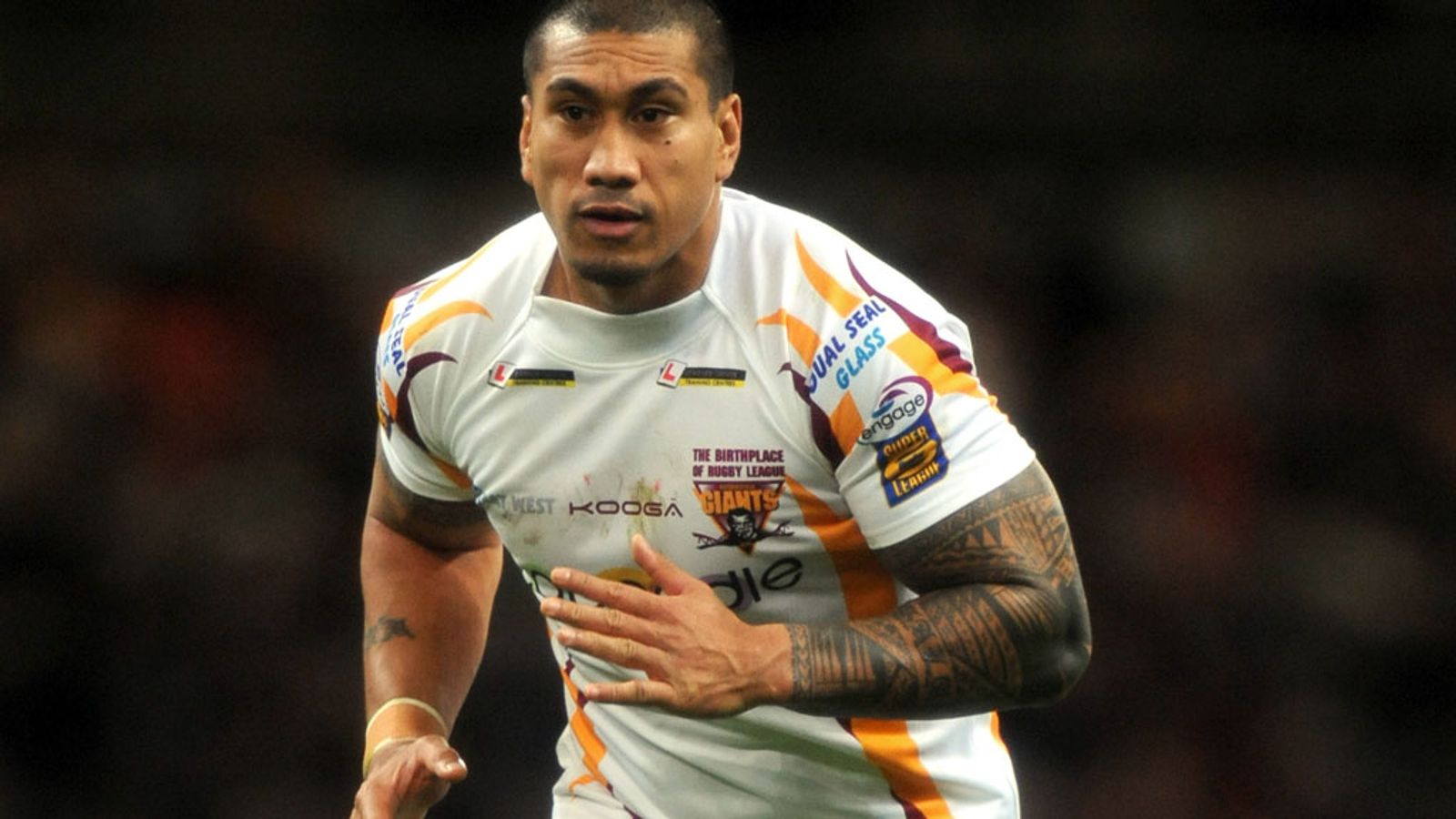 Former Huddersfield man David Fa'alogo will play for the Newcastle ...