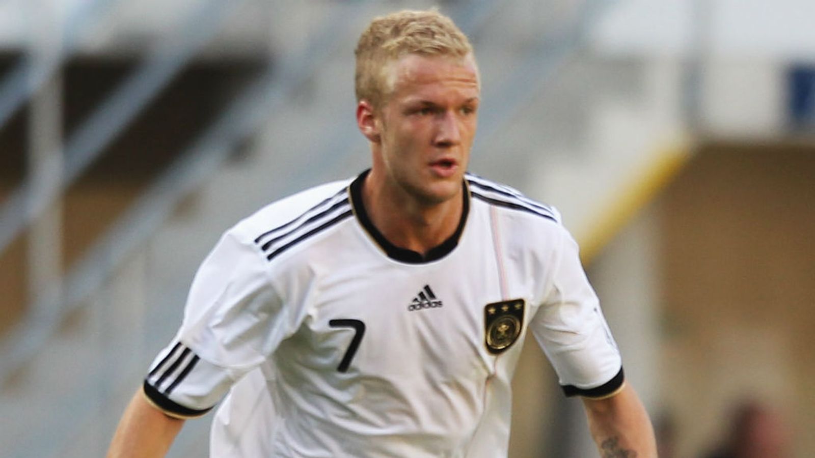Vogt arrives at Augsburg | Football News | Sky Sports