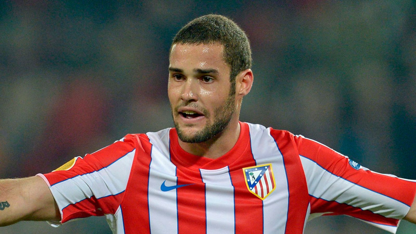 Atletico Madrid midfielder Mario Suarez replaces Xabi Alonso in Spain ...