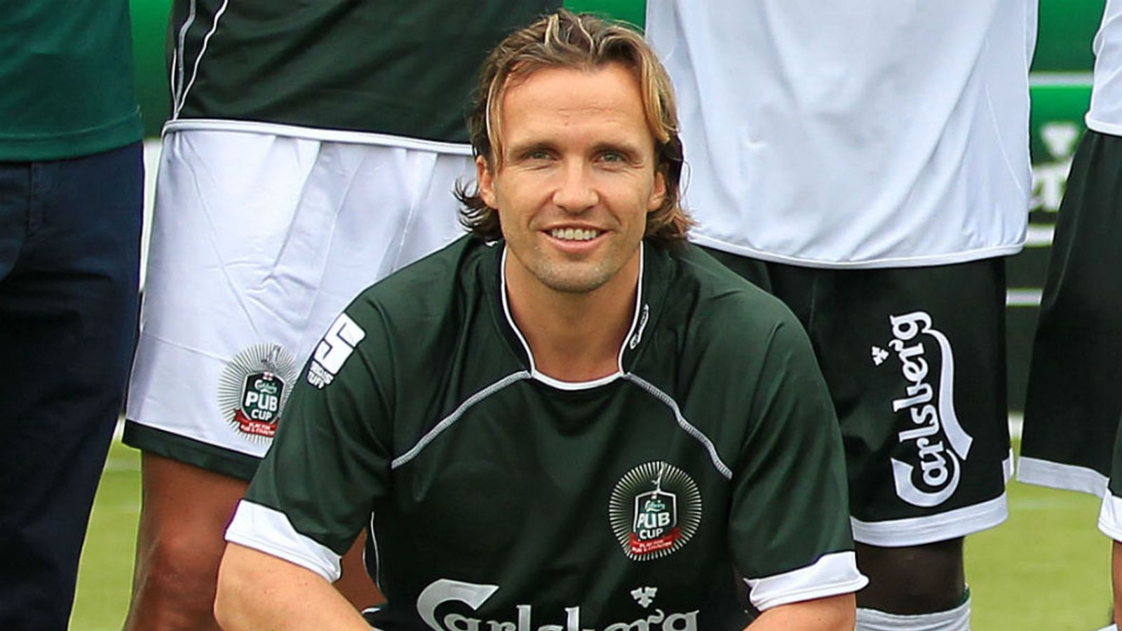 Zenden fancies final fling | Football News | Sky Sports