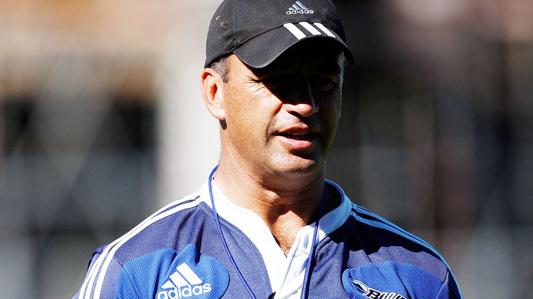 Worcester have announced the appointment of Shane Howarth as their new ...