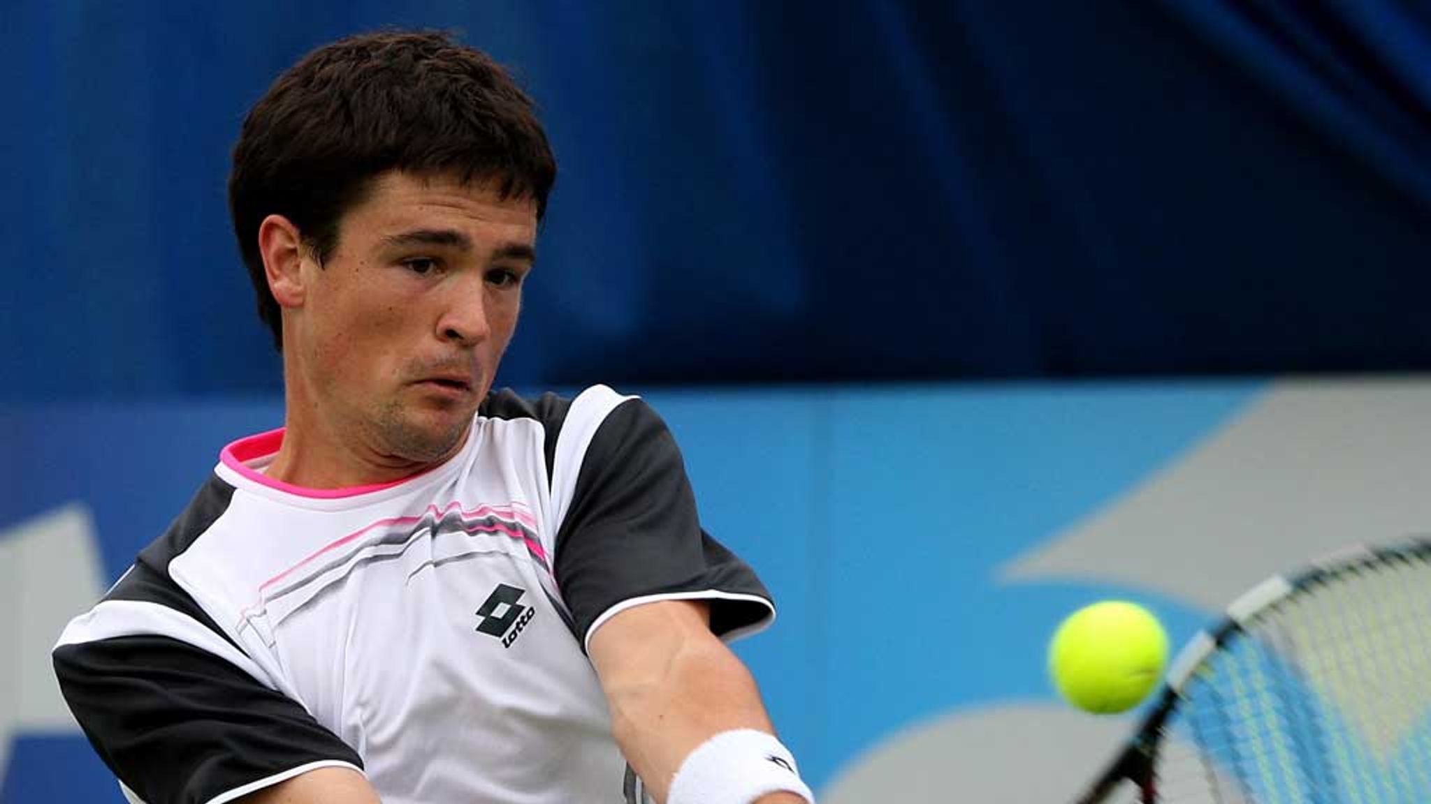 Jamie Baker and James Ward record victories in qualifying for the ...