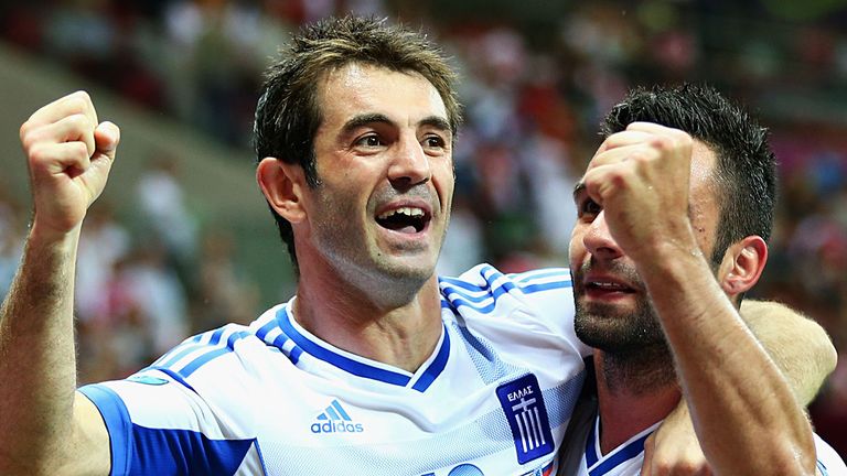 Fulham bring in Karagounis | Football News | Sky Sports