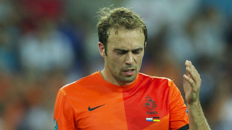 Feyenoord bring in Mathijsen | Football News | Sky Sports