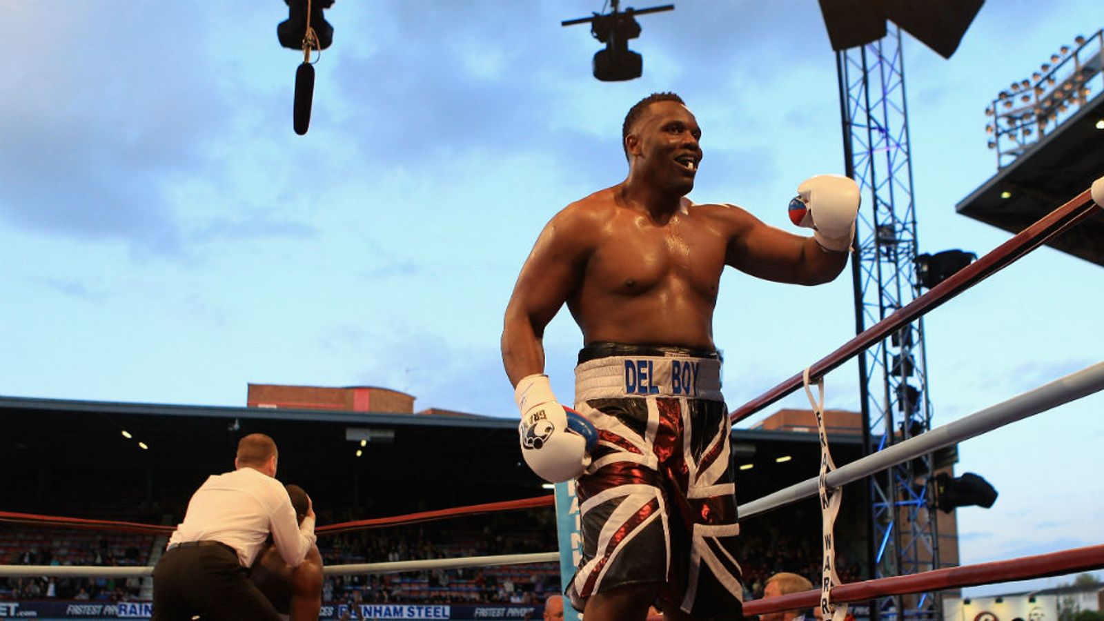 Heavyweight Dereck Chisora said Dean Powell was a man 'everybody loved ...