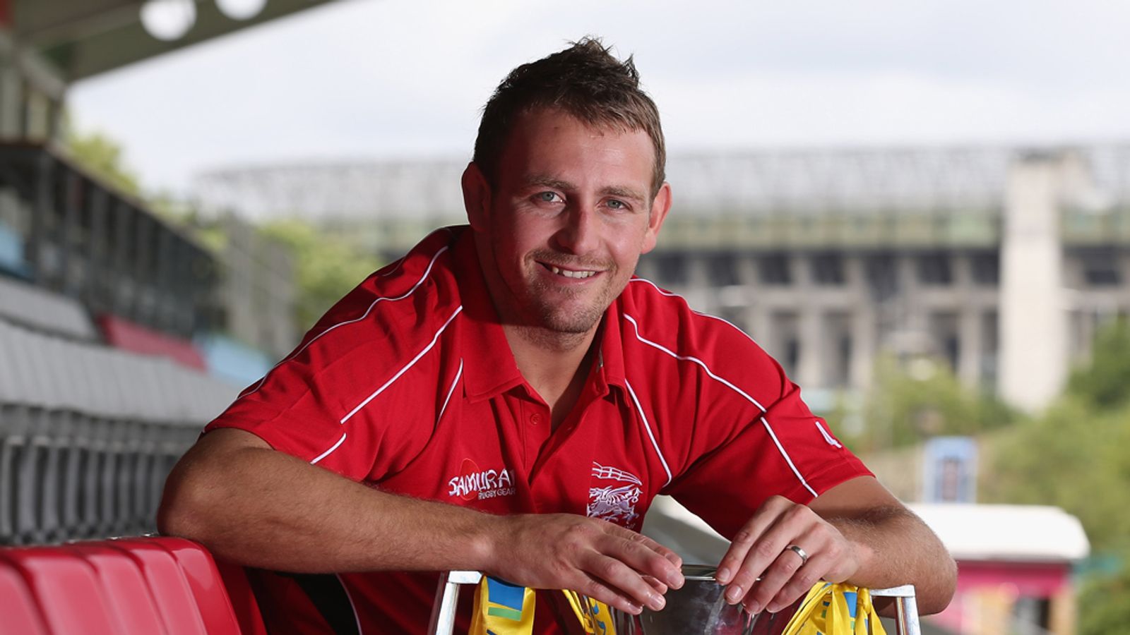 New Welsh deal for Mills | Rugby Union News | Sky Sports