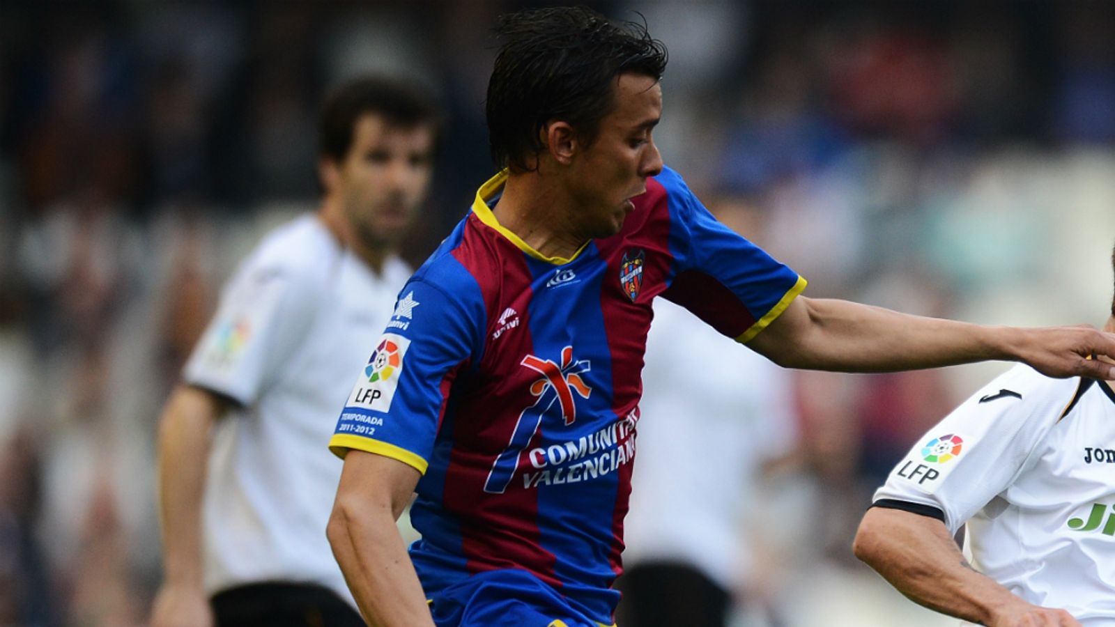 Defender quits Gunners | Football News | Sky Sports