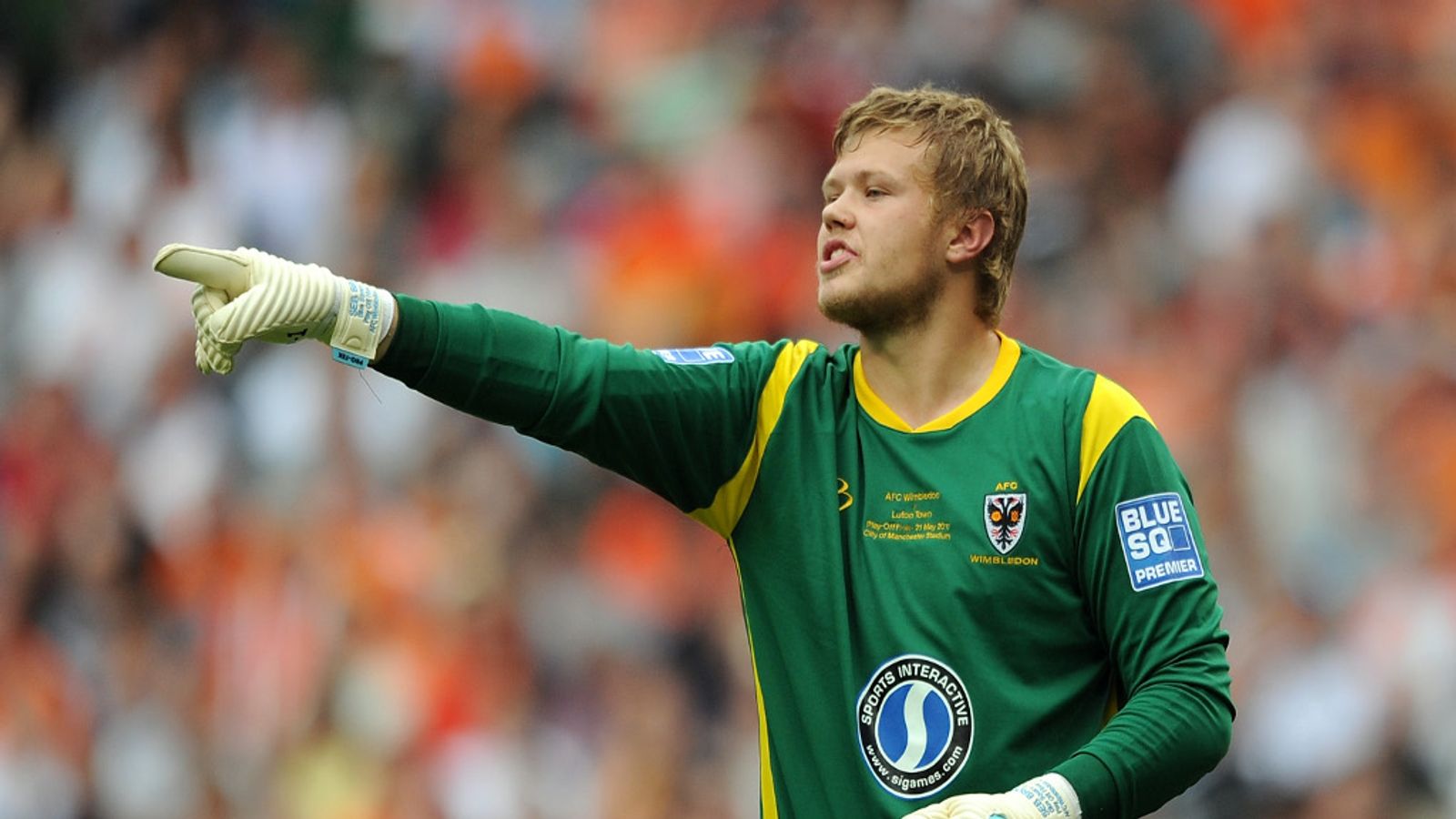 Dons' Brown joins Cards on loan | Football News | Sky Sports