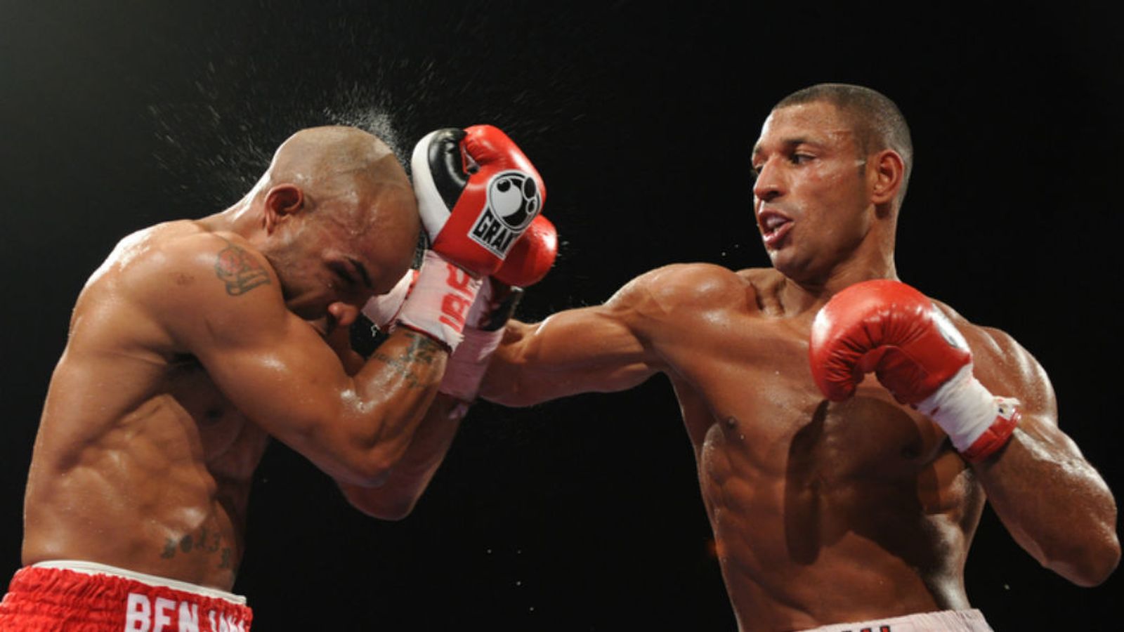 Brook battles past Jones | Boxing News | Sky Sports