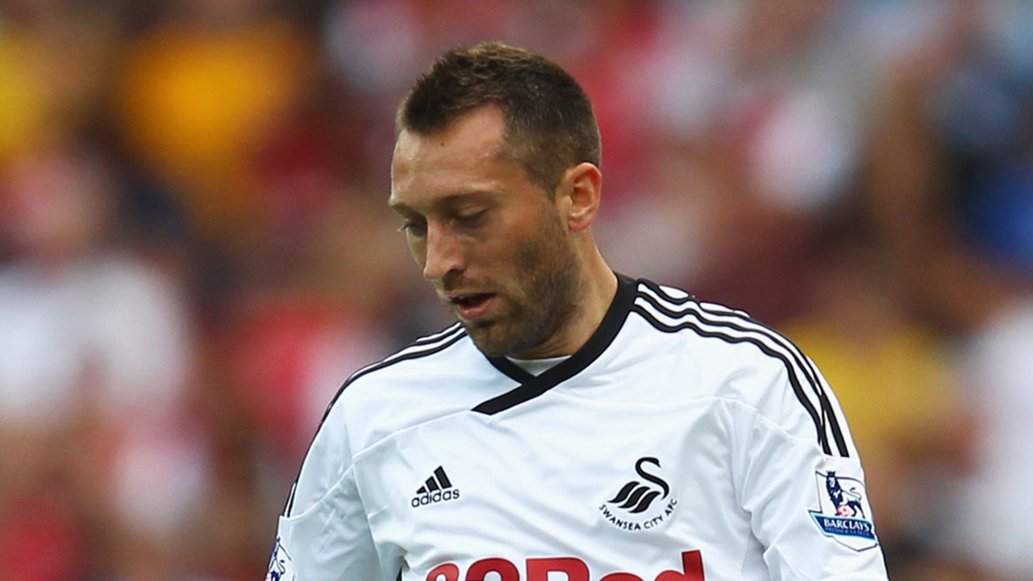 Seagulls circle Dobbie signing | Football News | Sky Sports