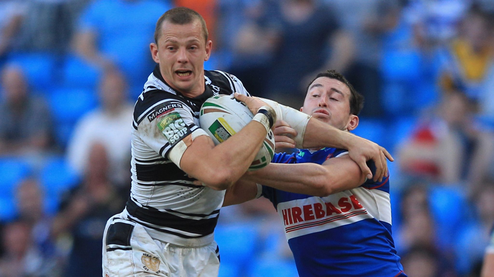 Hull FC hand veteran half-back Richard Horne one-year extension to ...