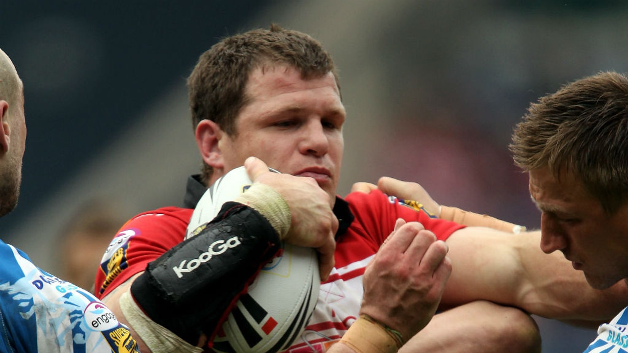 Wigan Warriors have opted against offering Stuart Fielden a new ...