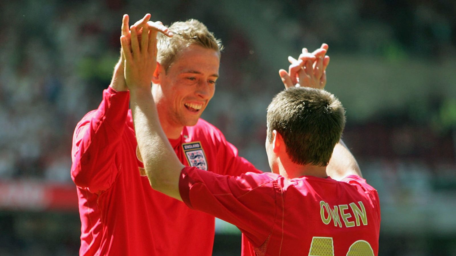 Peter Crouch hopes to take Michael Owen partnership from Stoke City to ...