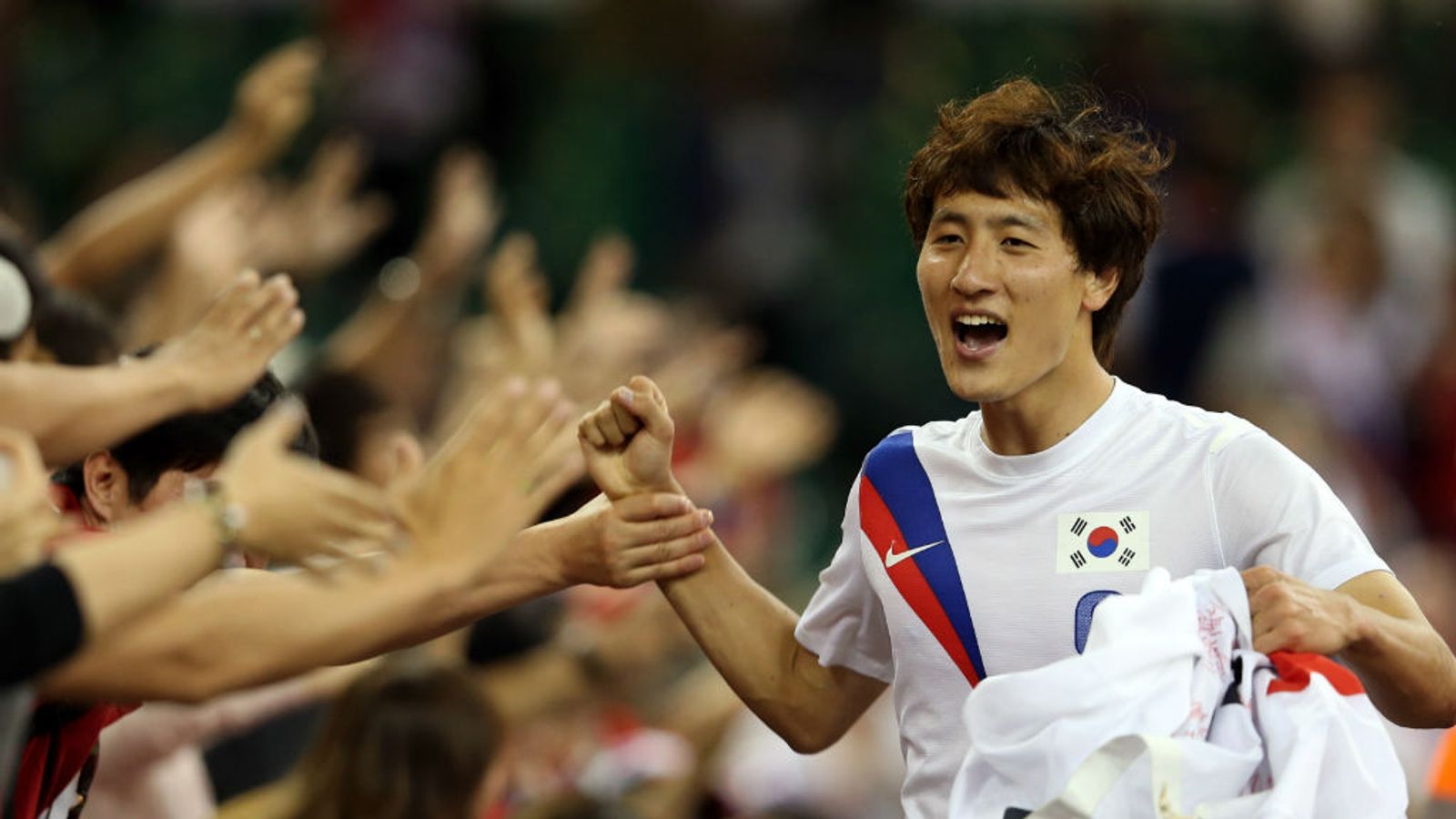 Bronze a perfect Ji up | Football News | Sky Sports