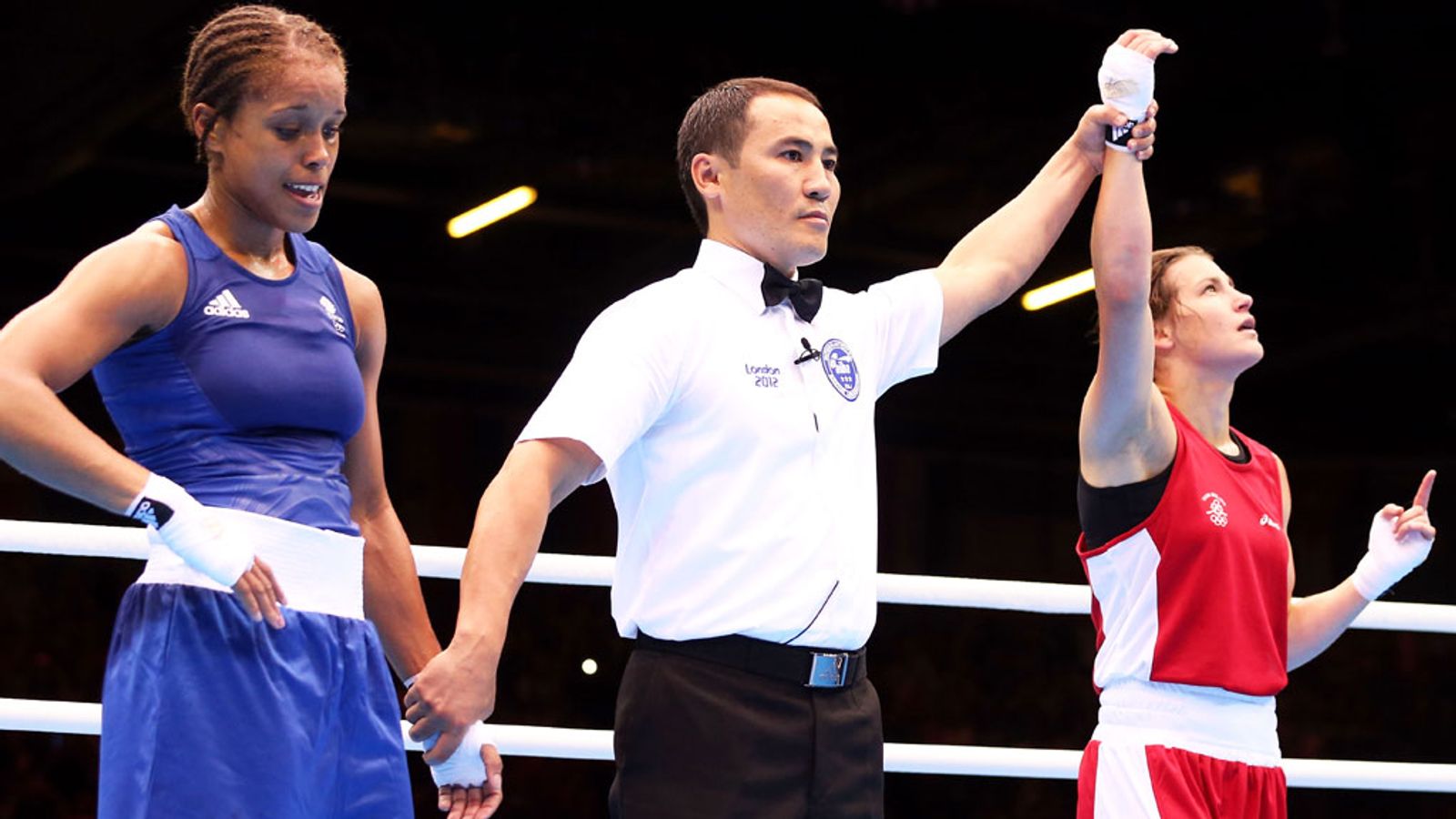 Liverpool boxer Natasha Jonas turns professional | Boxing News | Sky Sports