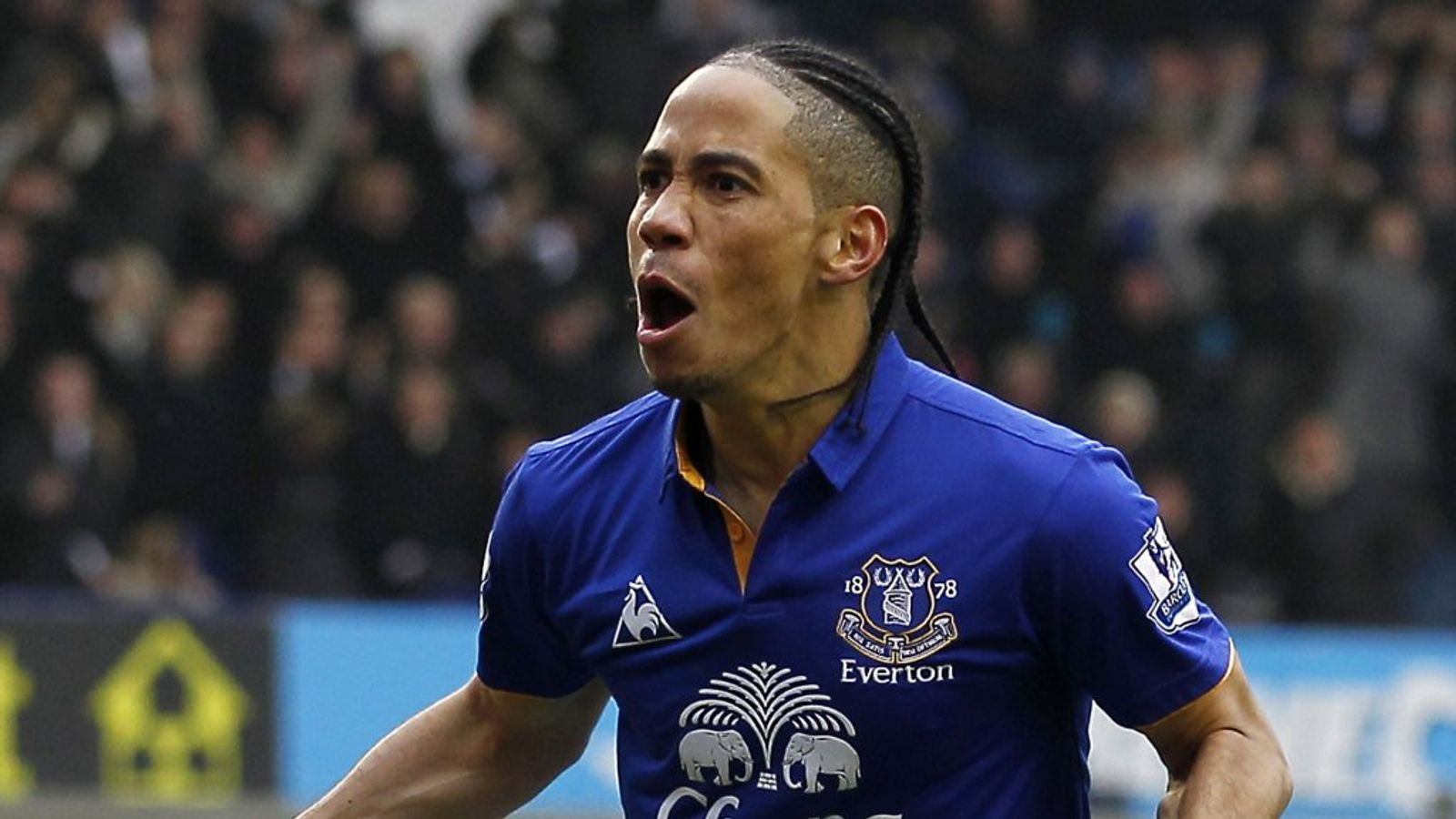 Pienaar glad with Everton return | Football News | Sky Sports