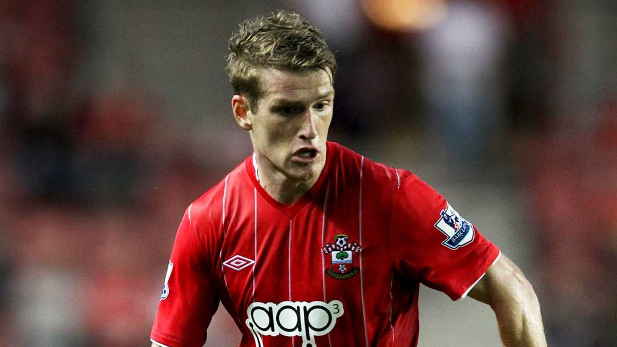 Southampton midfielder Steven Davis concentrating on Reading away ...