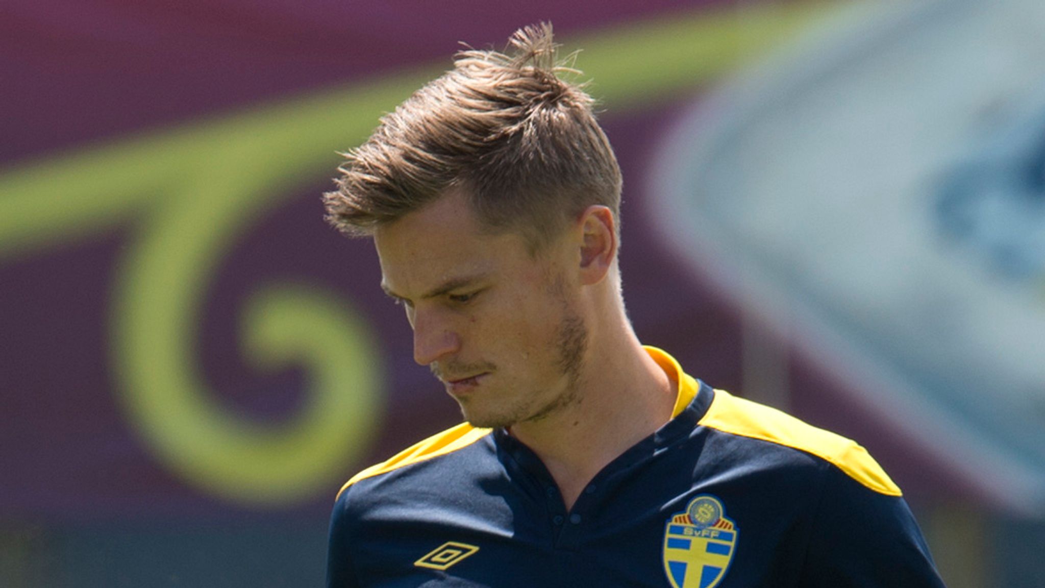 West Brom win Rosenberg race | Football News | Sky Sports