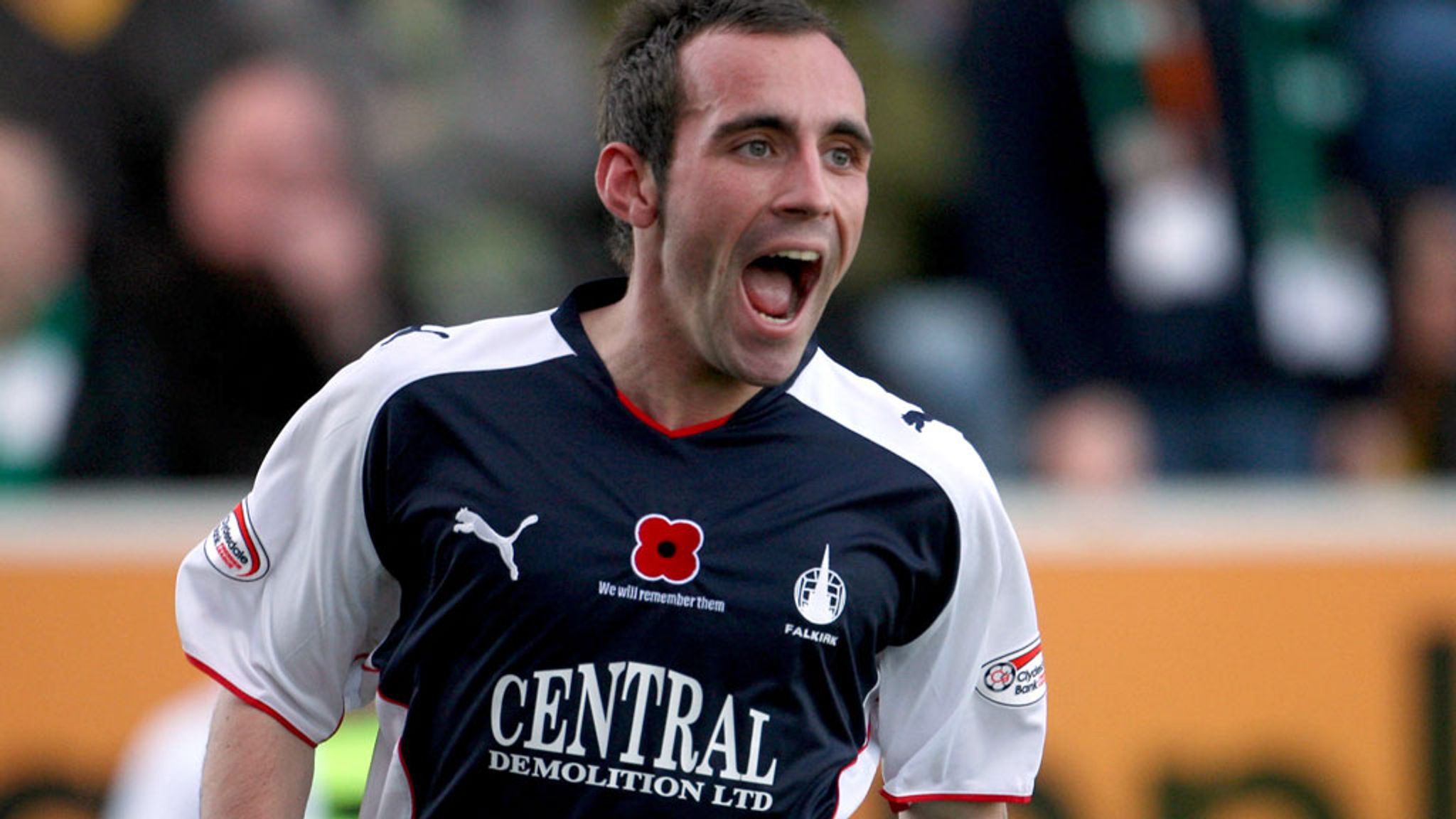 Dundee do Stewart deal | Football News | Sky Sports