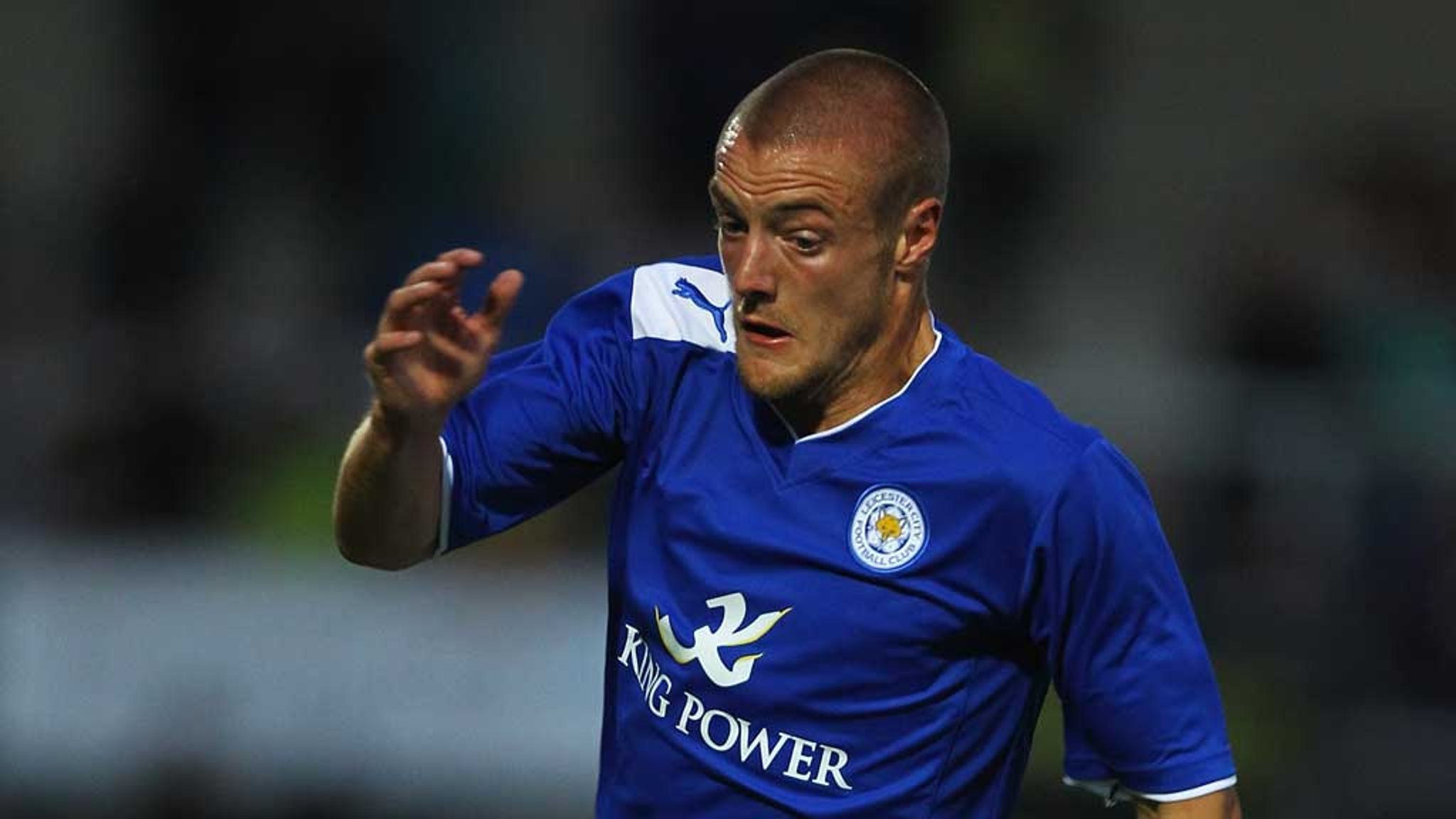 Vardy off the mark in Foxes romp | Football News | Sky Sports