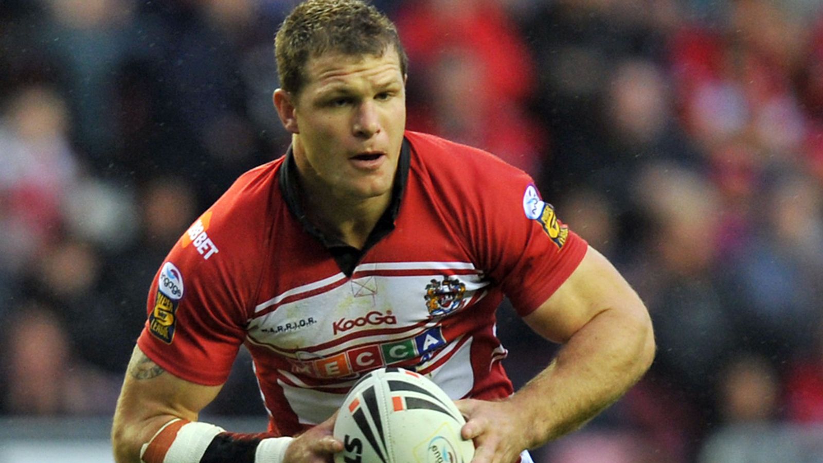 Former Wigan prop Stuart Fielden has joined Huddersfield on two-year ...