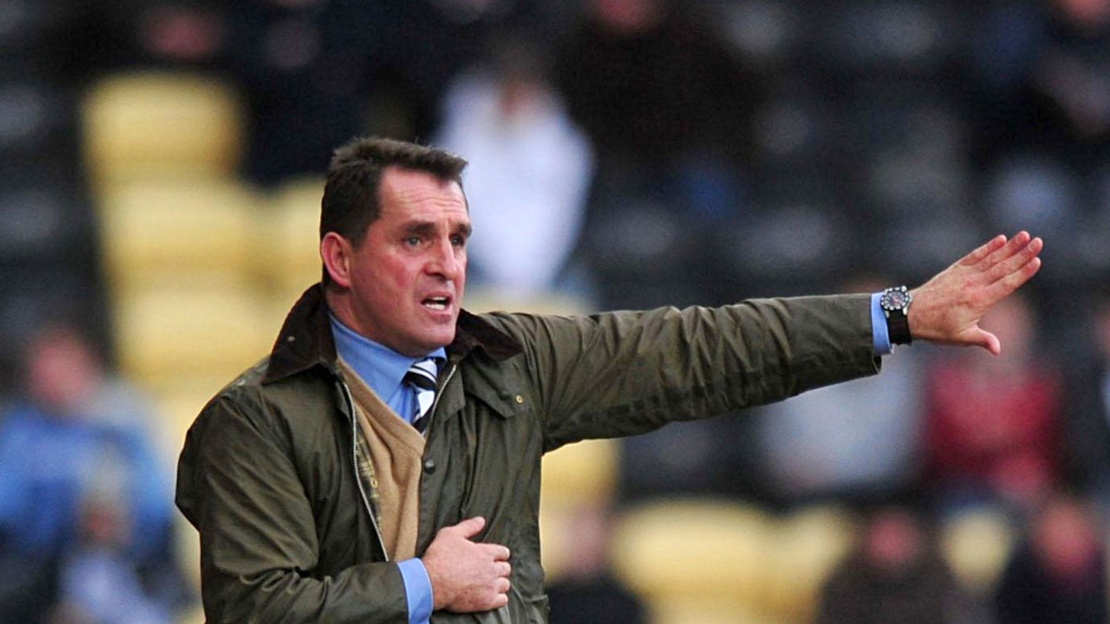 Allen looking to bolster squad | Football News | Sky Sports