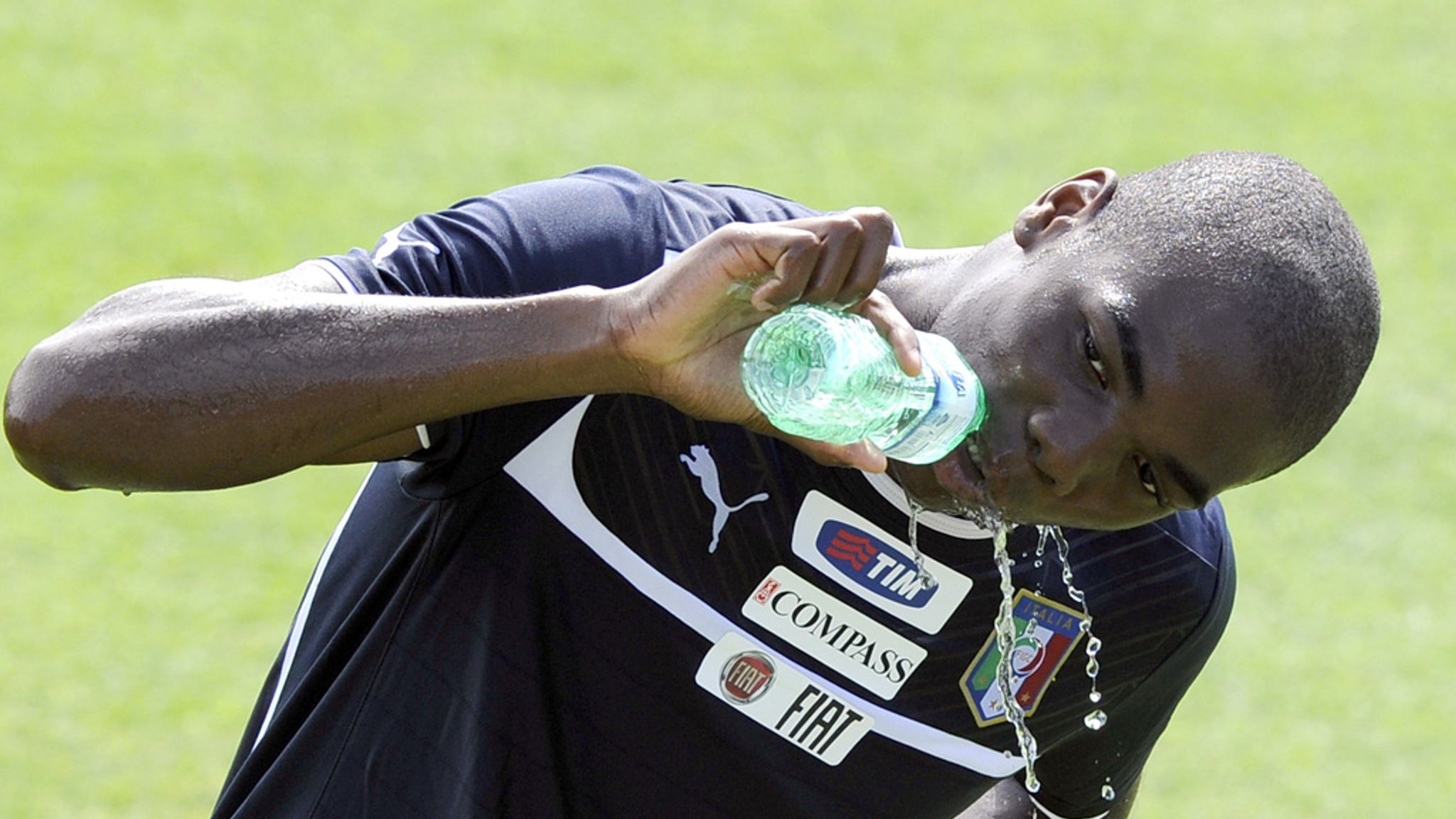 Torino defender Angelo Ogbonna undergoing medical at Juventus ...