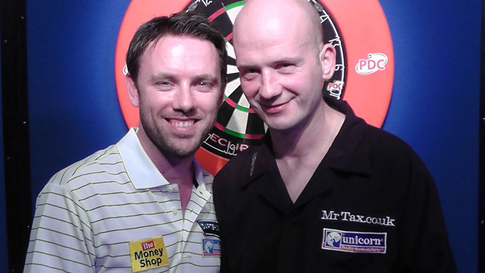 Jamie Caven won through to the PDC Championship League Darts Winners ...