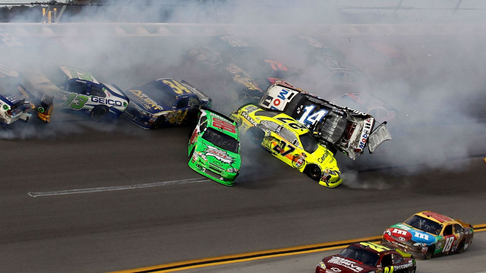 Carl Edwards won NASCAR's Subway Fresh Fit 500 race in Phoenix ...