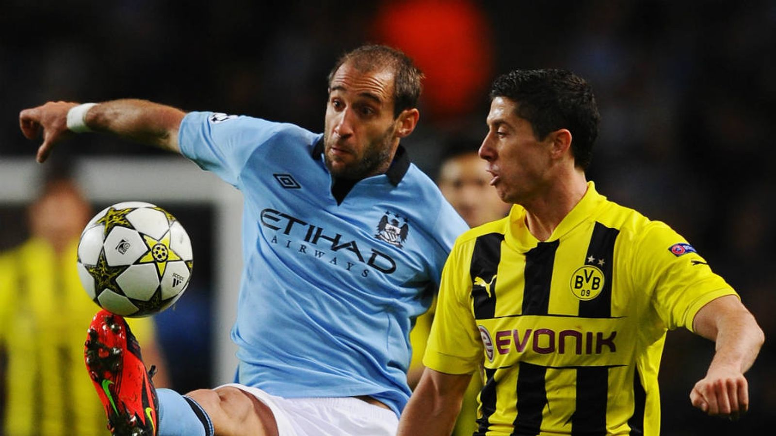 Defender Pablo Zabaleta ready to return for Manchester City against ...