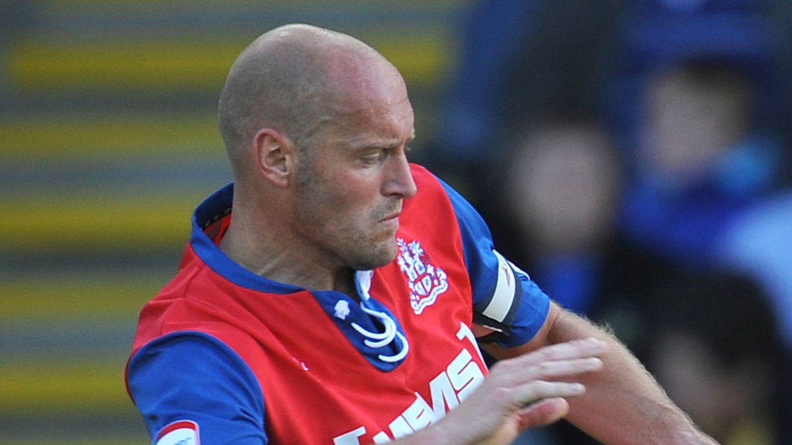 Gills skipper's joy at new deal | Football News | Sky Sports