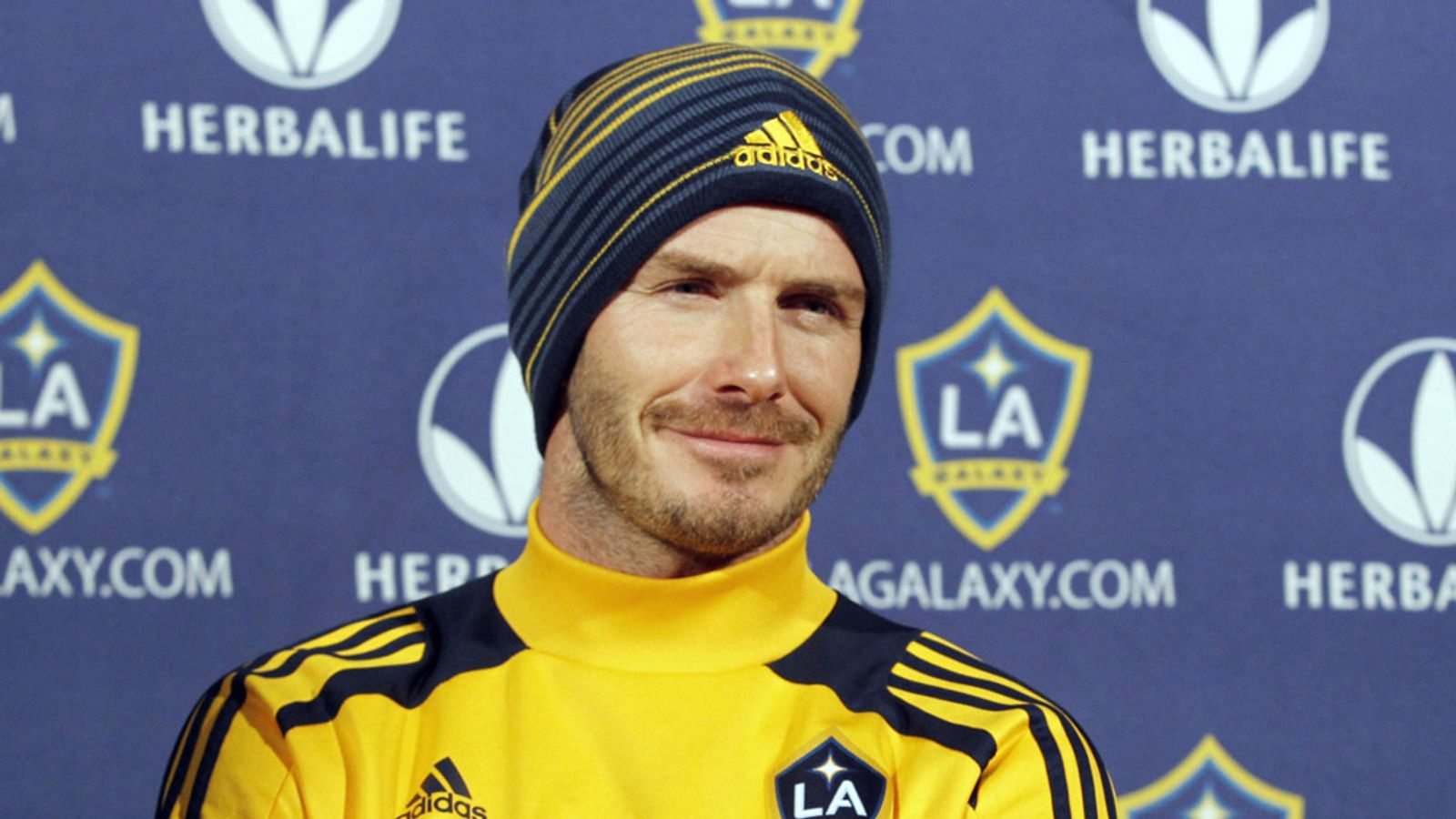 David Gold keen to bring David Beckham to West Ham United | Football ...