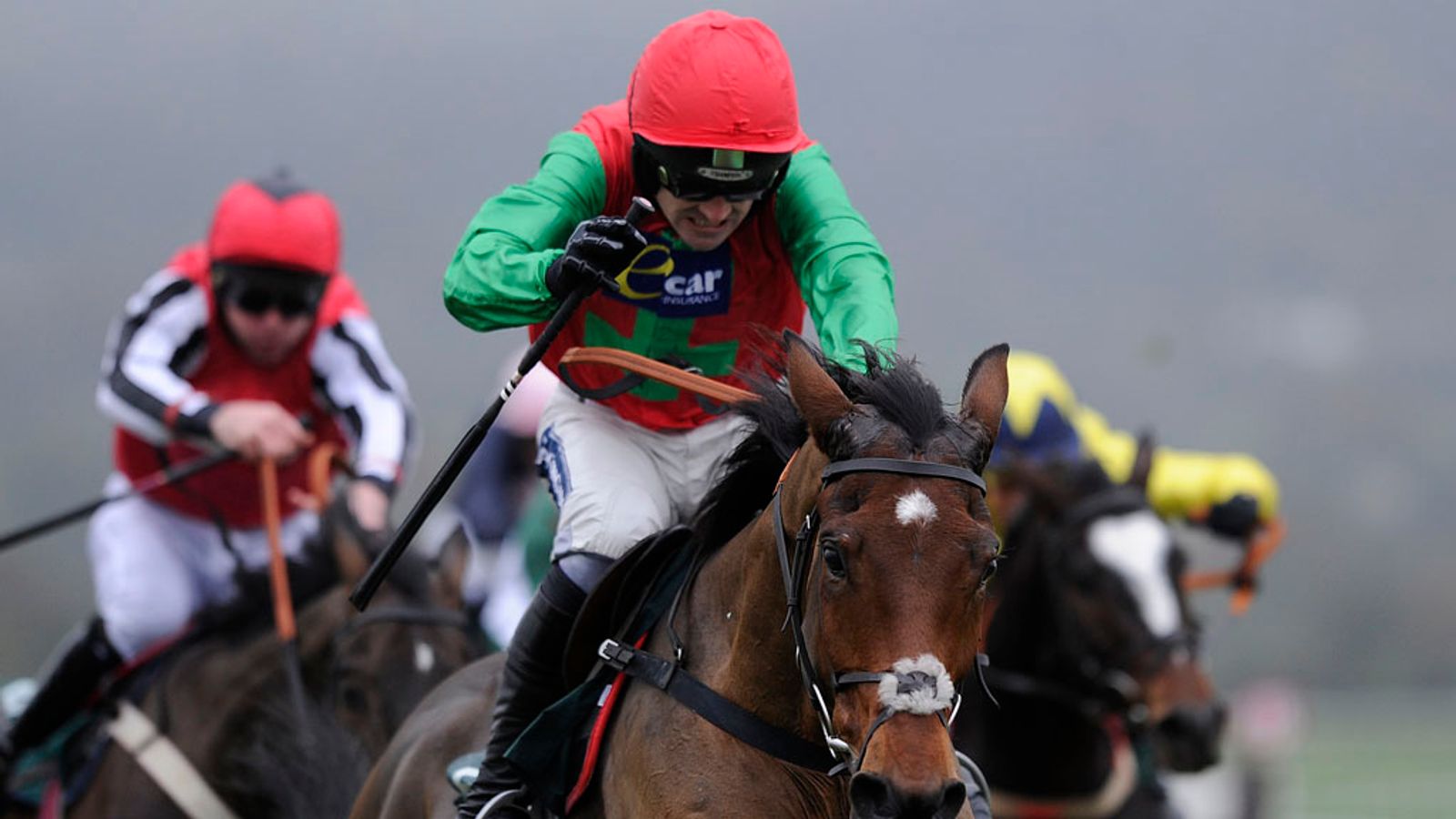 Fire one Supreme Bullet | Racing News | Sky Sports