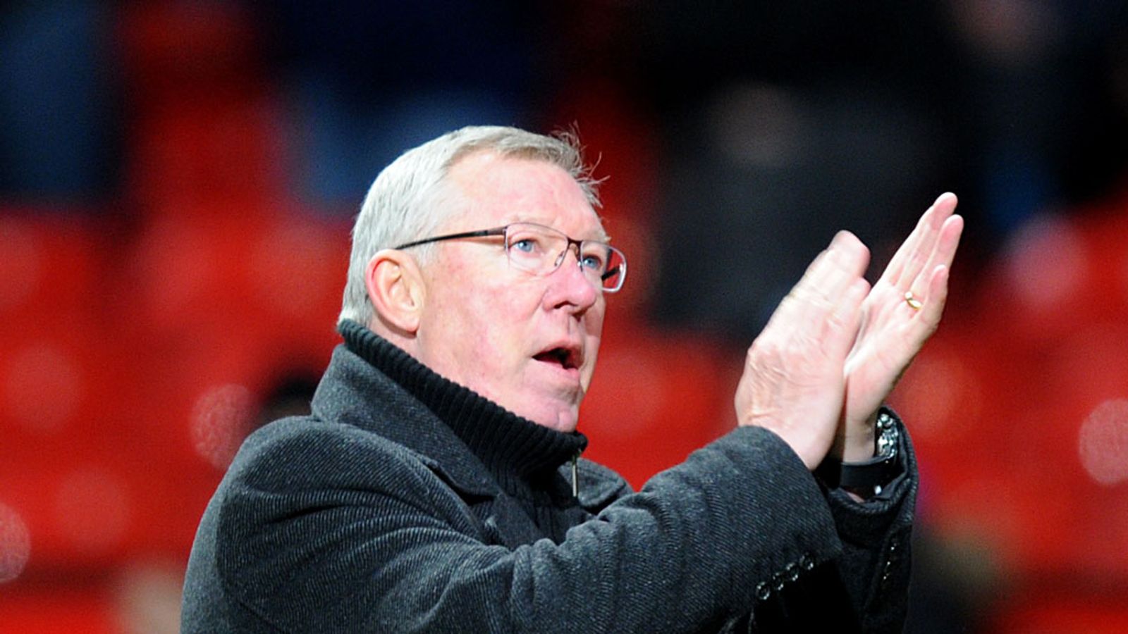 Manchester United boss Sir Alex Ferguson targets derby victory over ...