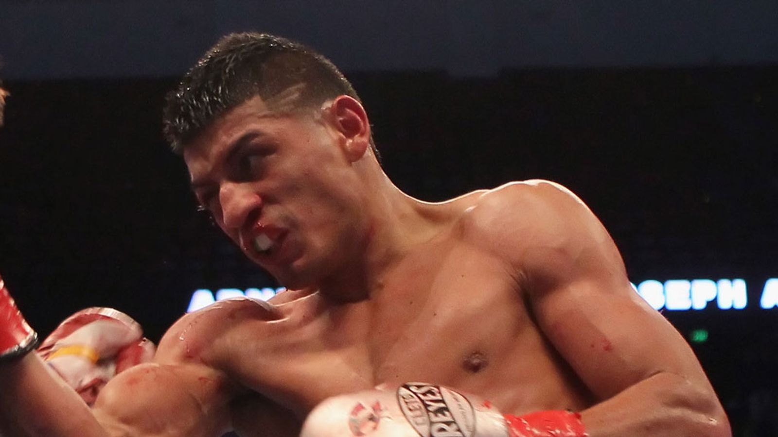 Abner Mares retained his WBC super-bantamweight title beating Anselmo ...