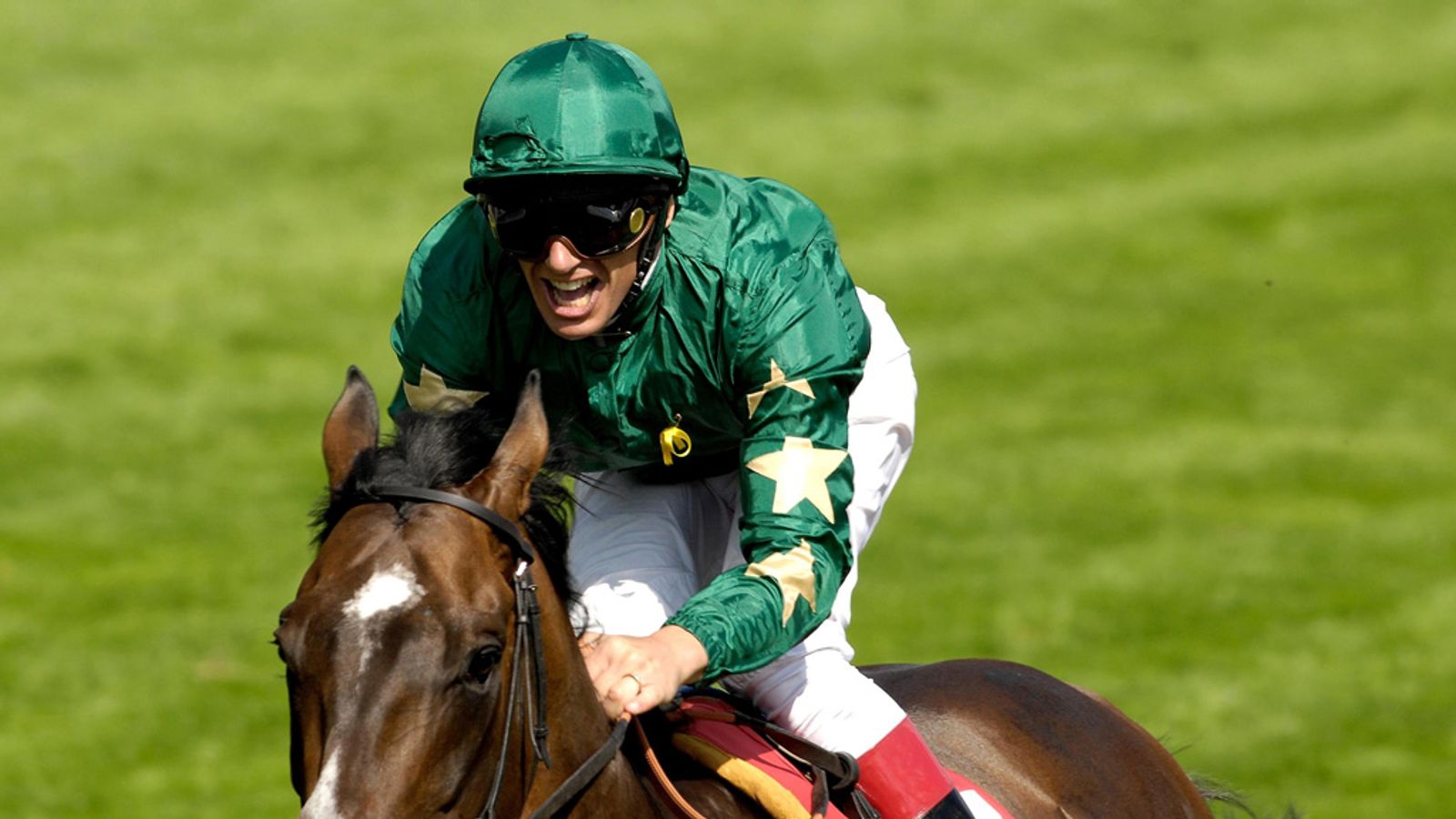 Peter Chapple-Hyam will train 2,500,000 guineas purchase Hydrogen for ...