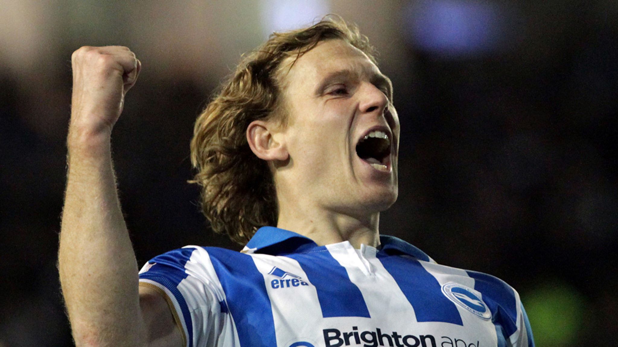 Craig Mackail-Smith scored twice and missed a penalty as Leeds pinched ...
