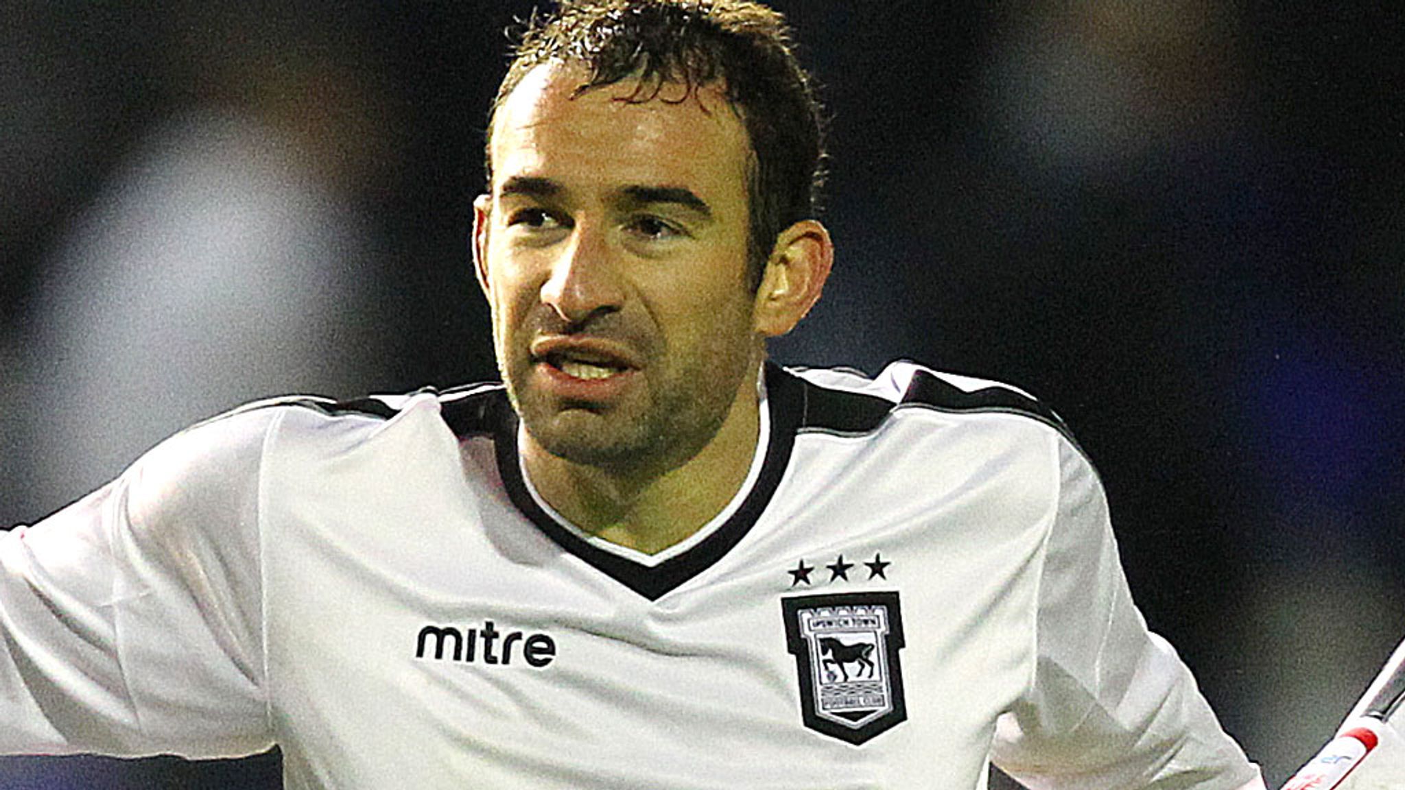 Danny Higginbotham believes the players must take responsibility for ...