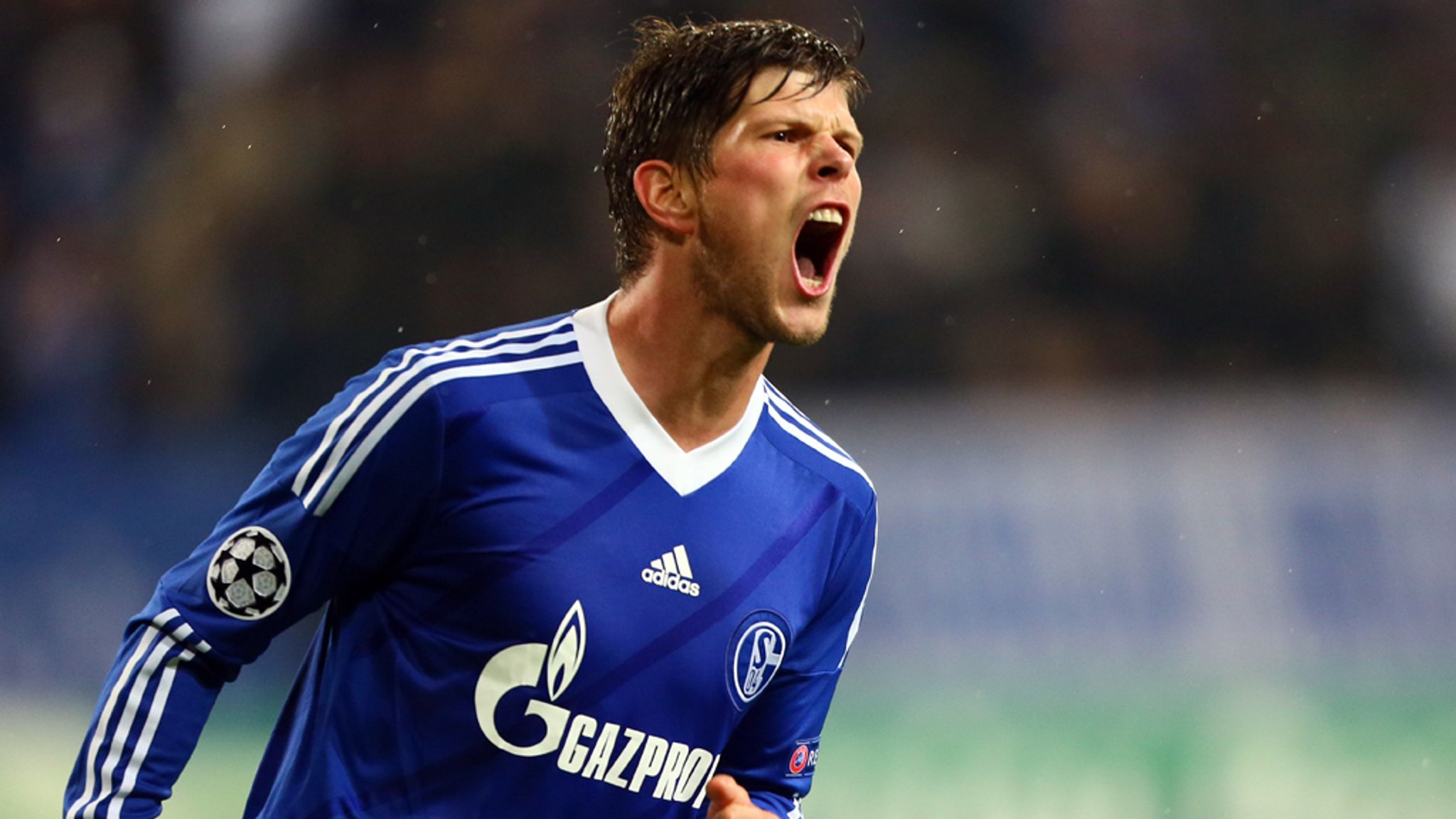 Schalke striker Klaas-Jan Huntelaar close to signing new deal amid ...