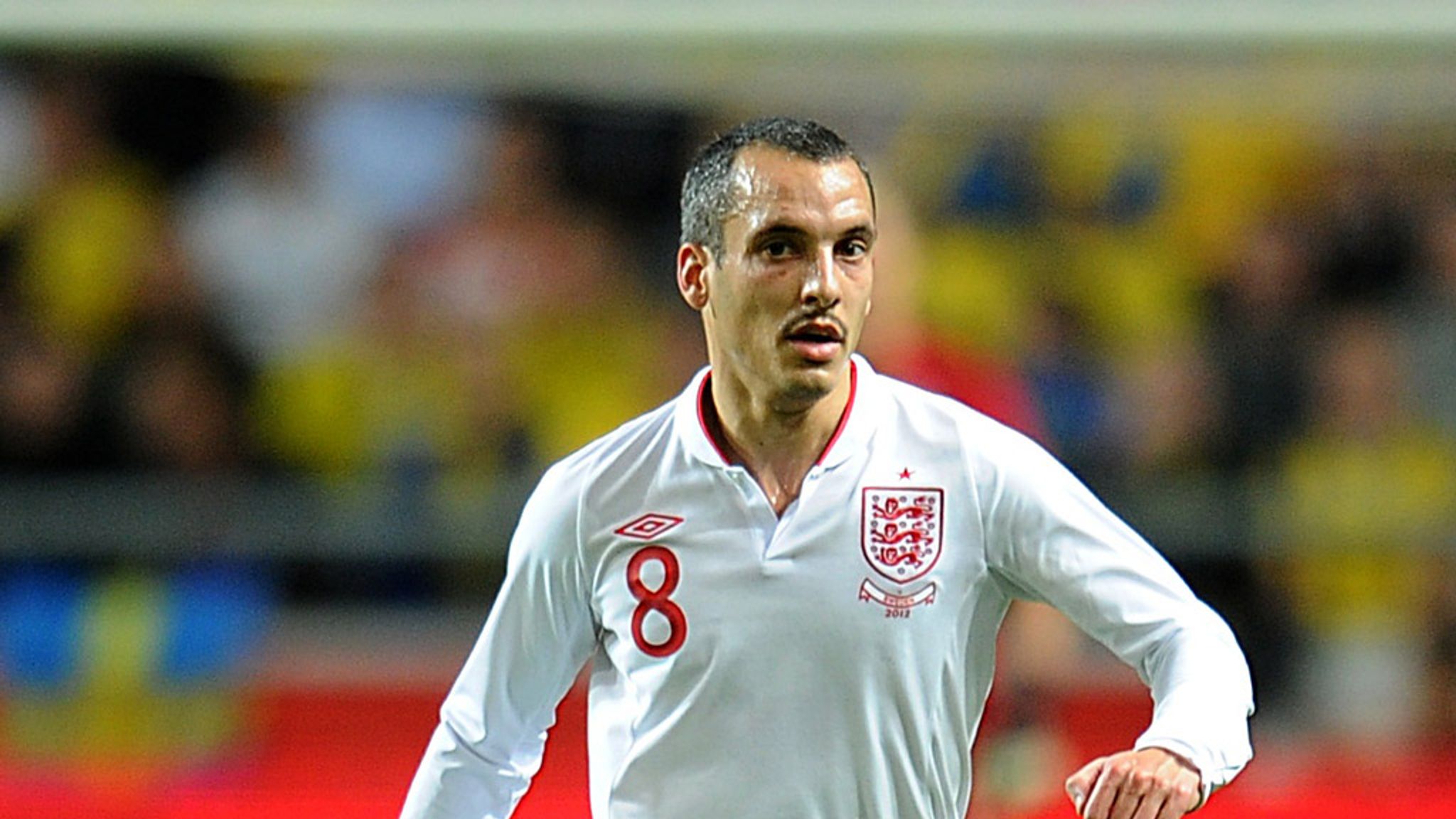 Phil Neville: Everton midfielder Leon Osman role model for England's ...
