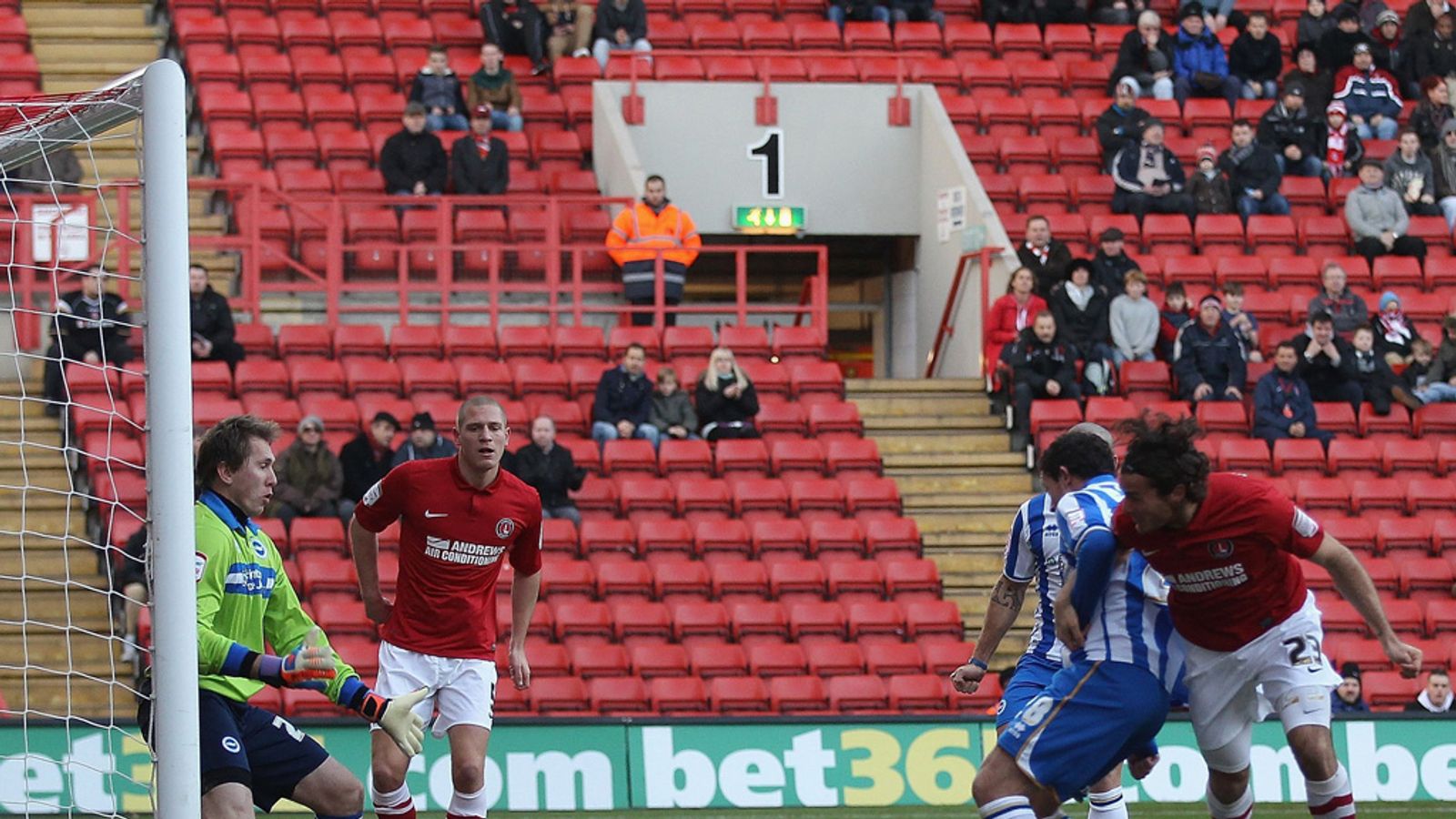 Charlton 2 - 2 Brighton - Match Report & Highlights