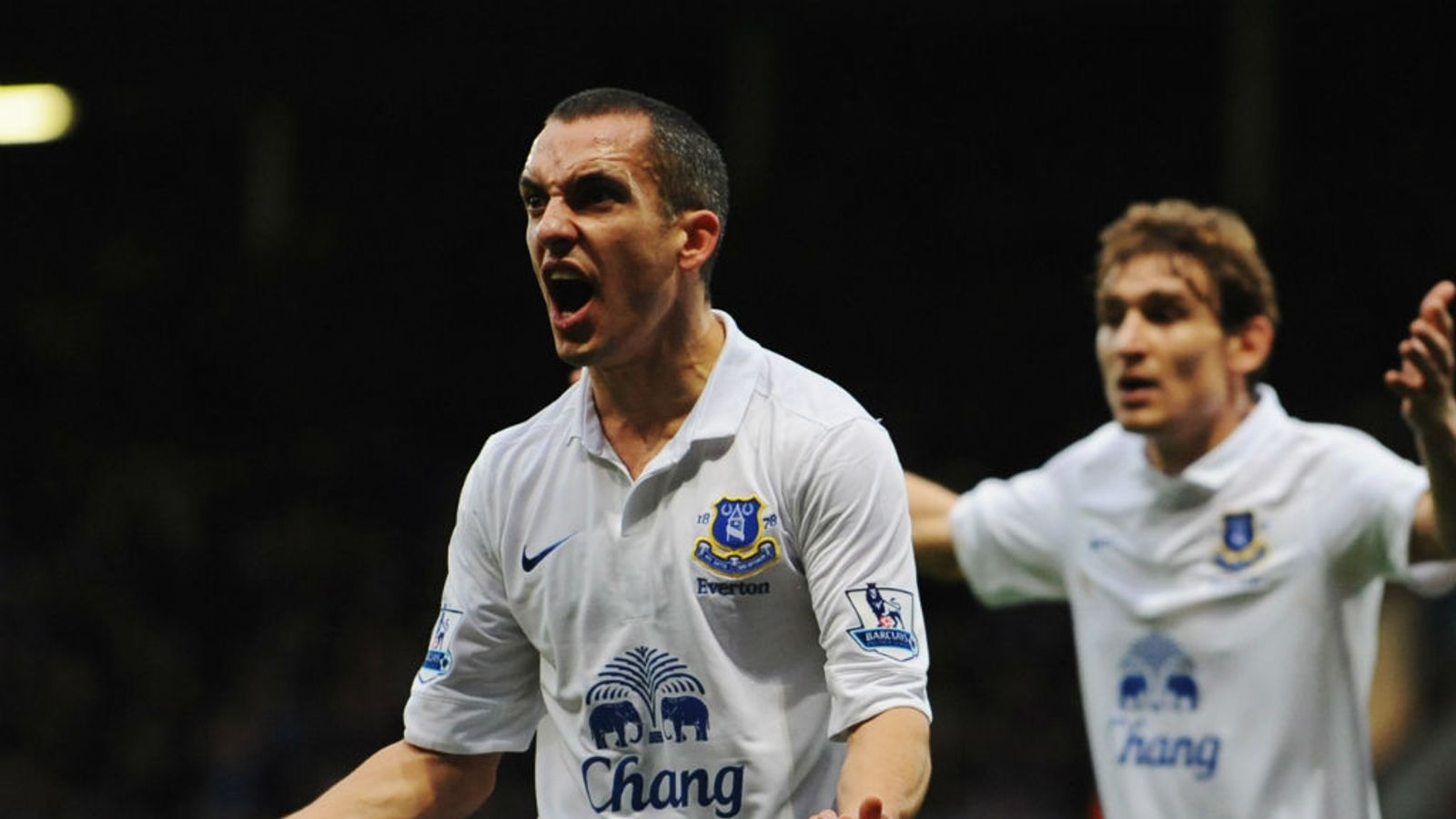 Leon Osman is confident his Everton side can give Chelsea a run for ...