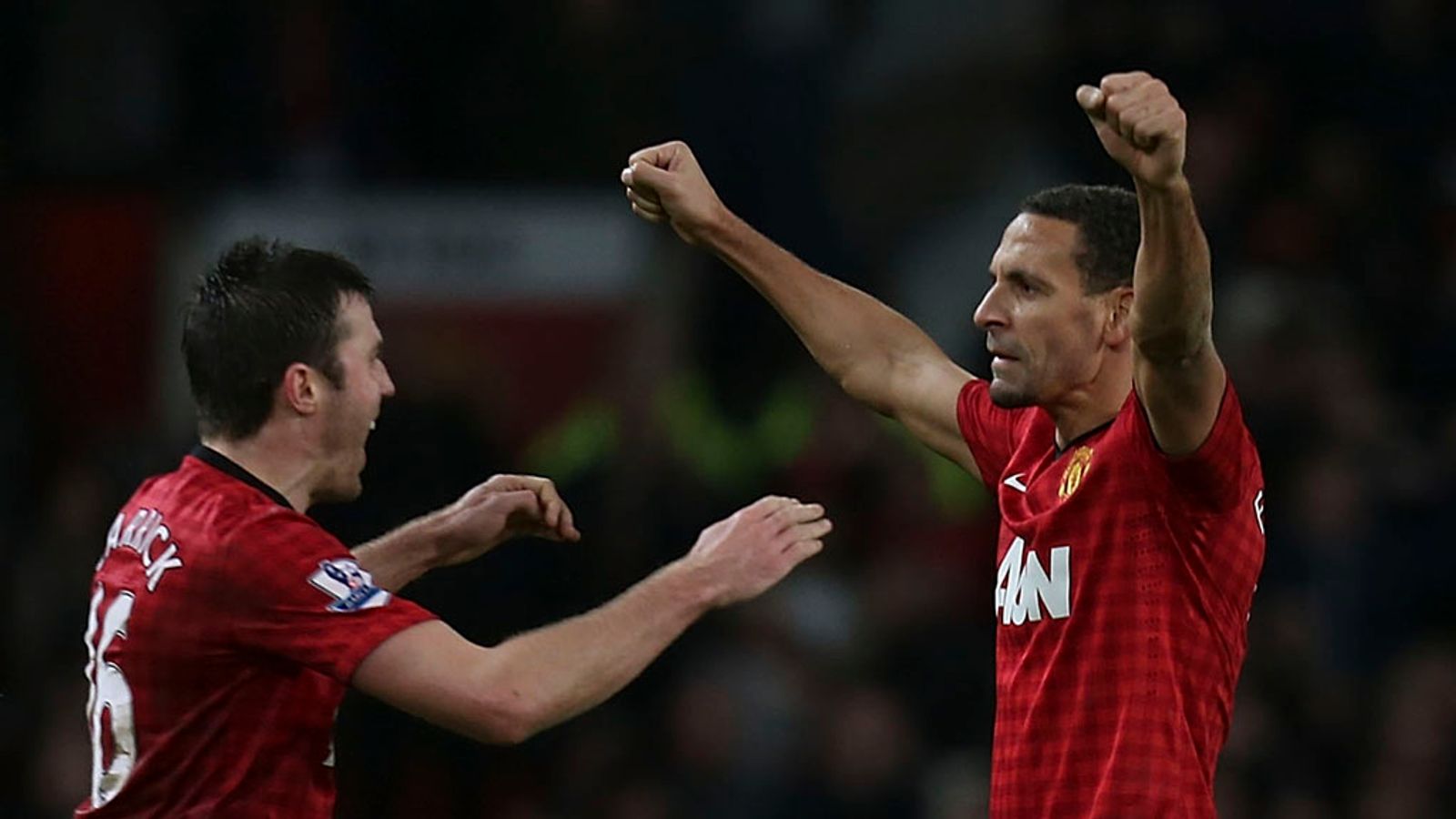 Rio Ferdinand warns his Manchester United team-mates not to become ...
