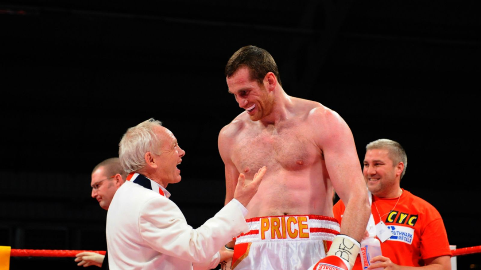 Frank Maloney praises the dedication of heavyweight David Price ...