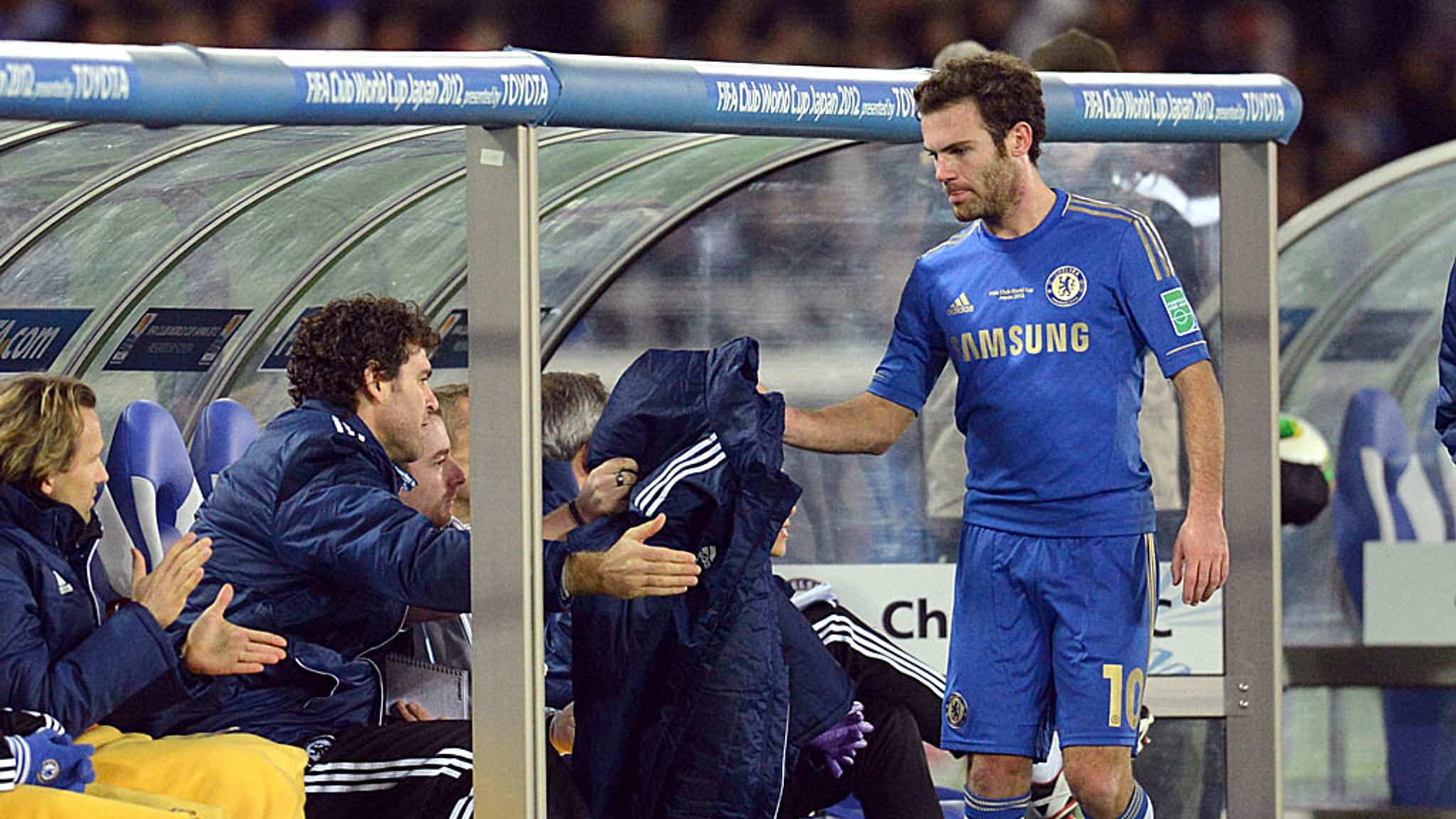 Frank Lampard readies Chelsea team-mates for heated Leeds rivalry ...