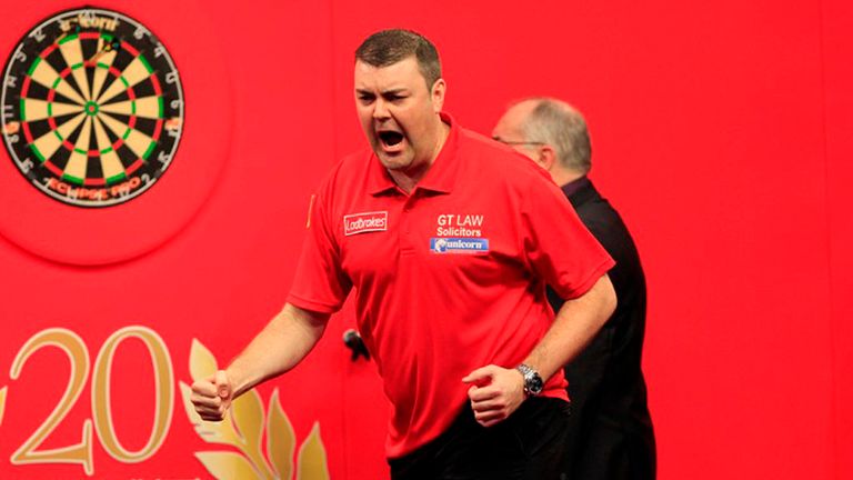 Wes Newton thrashed Scott Rand 4-0 to reach the last 16 of the PDC ...