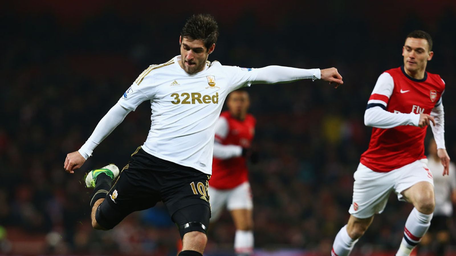 Sunderland make a bid for Swansea striker Danny Graham | Football News ...