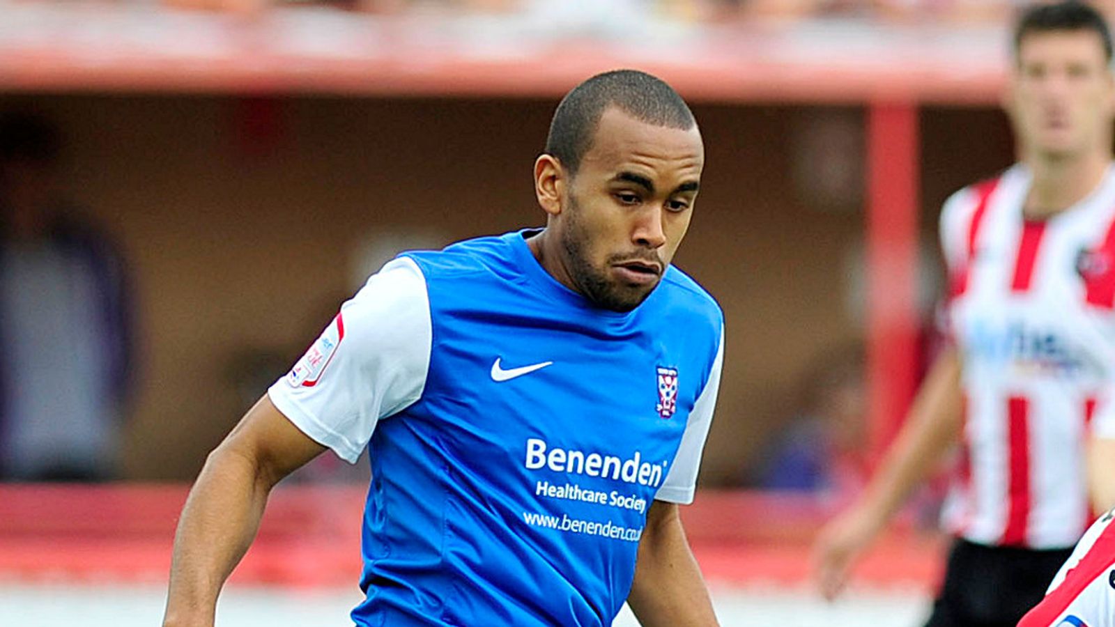 Daggers swoop for Chambers | Football News | Sky Sports