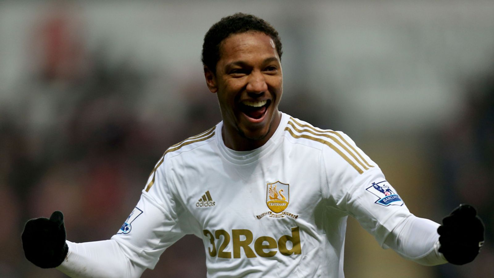 Swansea City hope to bring back Villarreal's Jonathan de Guzman | Football News | Sky Sports